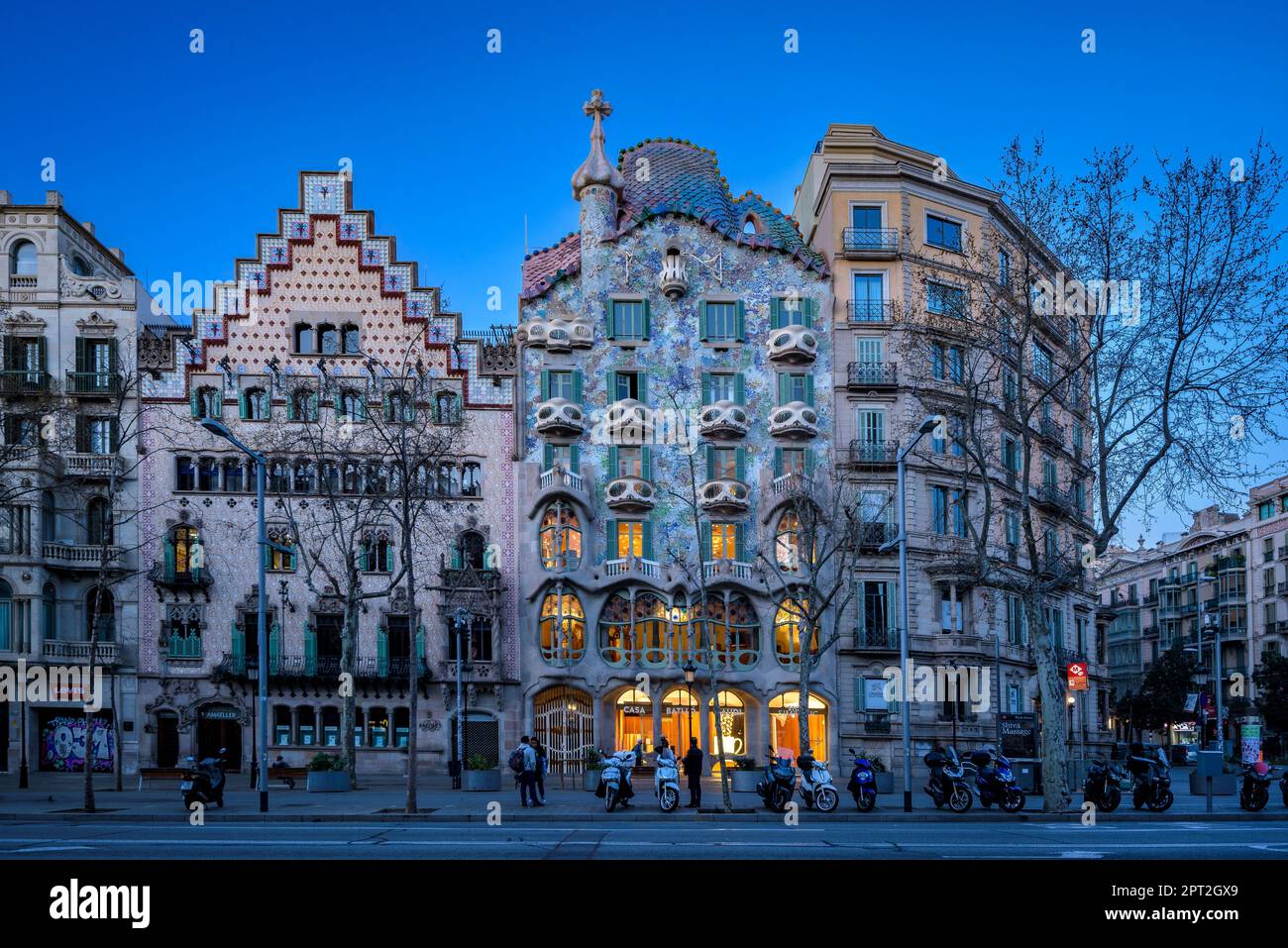 Facades of Casa Batlló & Casa Amatller at the blue hour and night in ...
