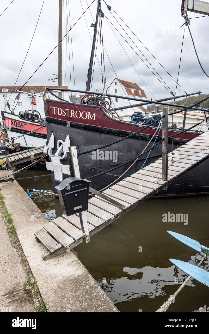 Boats and boating activities to be seen at Woodbridge in Suffolk ...