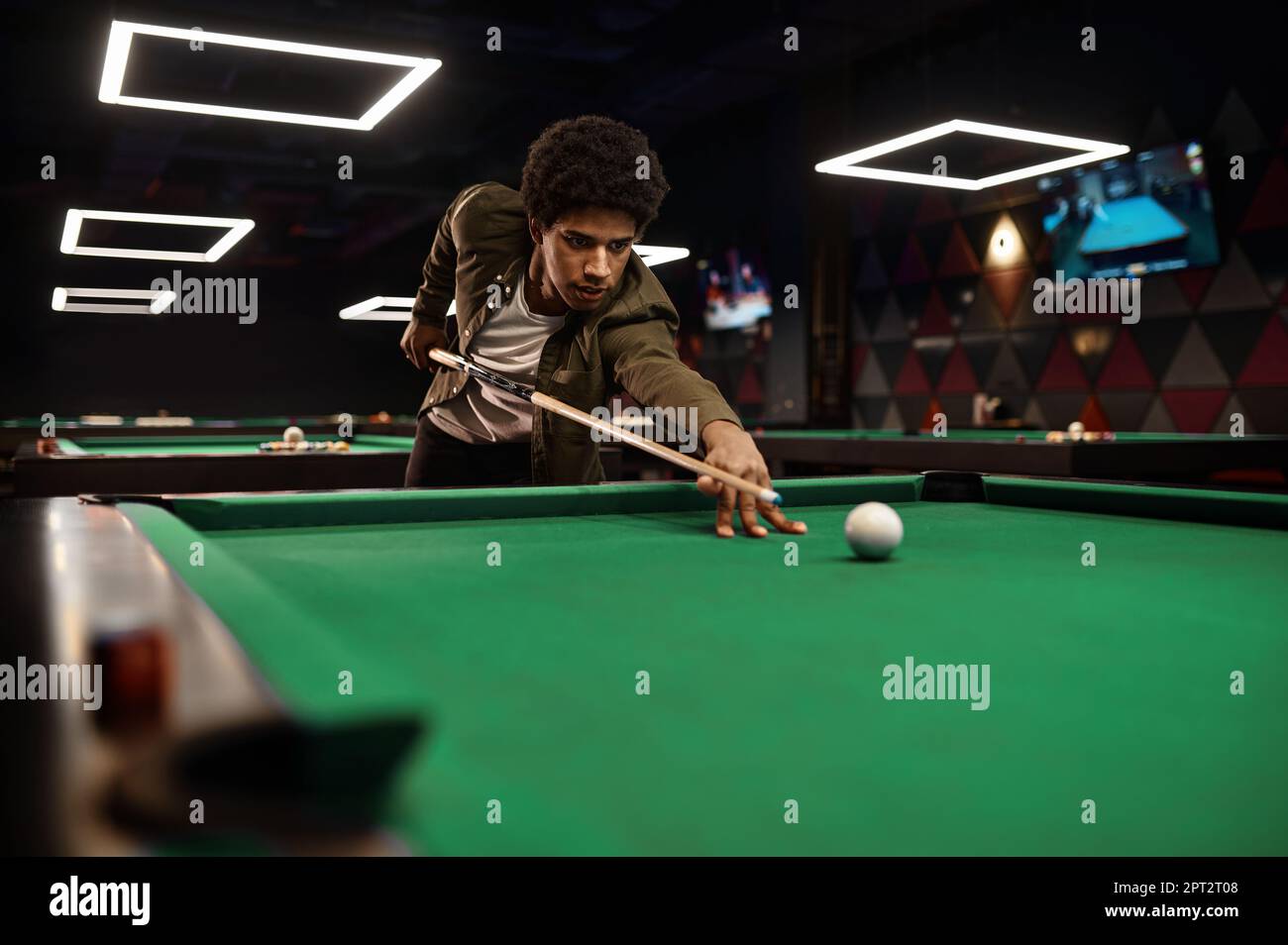 Poolroom hi-res stock photography and images - Alamy