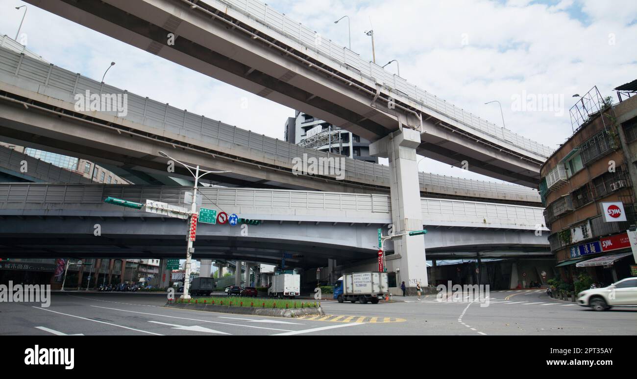 Taipei, Taiwan 15 March 2022: Taipei city traffic system Stock Photo ...