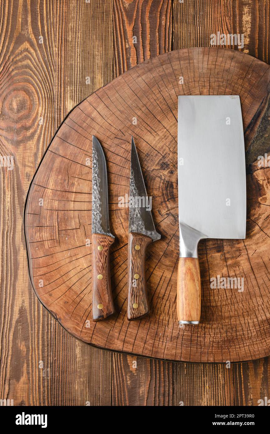 Carving knives and board but out hi-res stock photography and images ...
