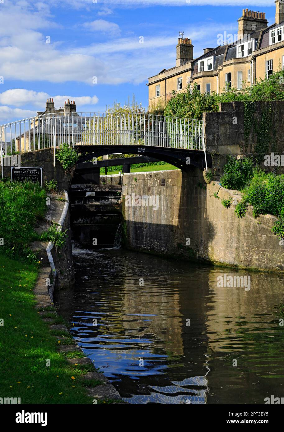 Bath Top Lock, Kennet and Avon Canal; Widcombe, Bath, Somerset, England ...