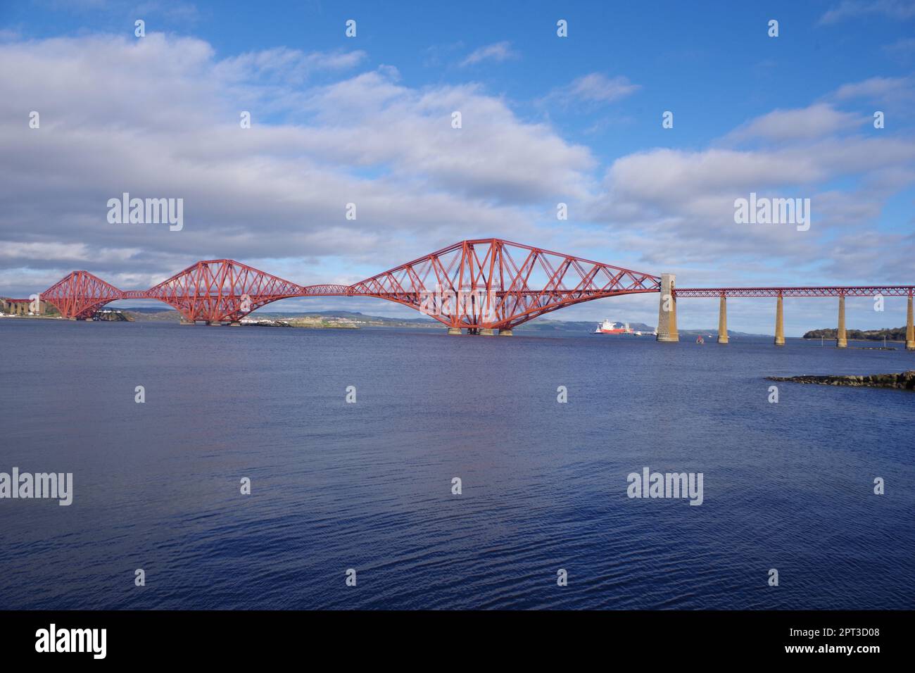 Forth Rail Bridge Stock Photo - Alamy