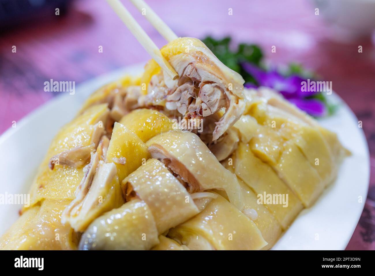 Steamed chicken chopped into pieces Stock Photo - Alamy