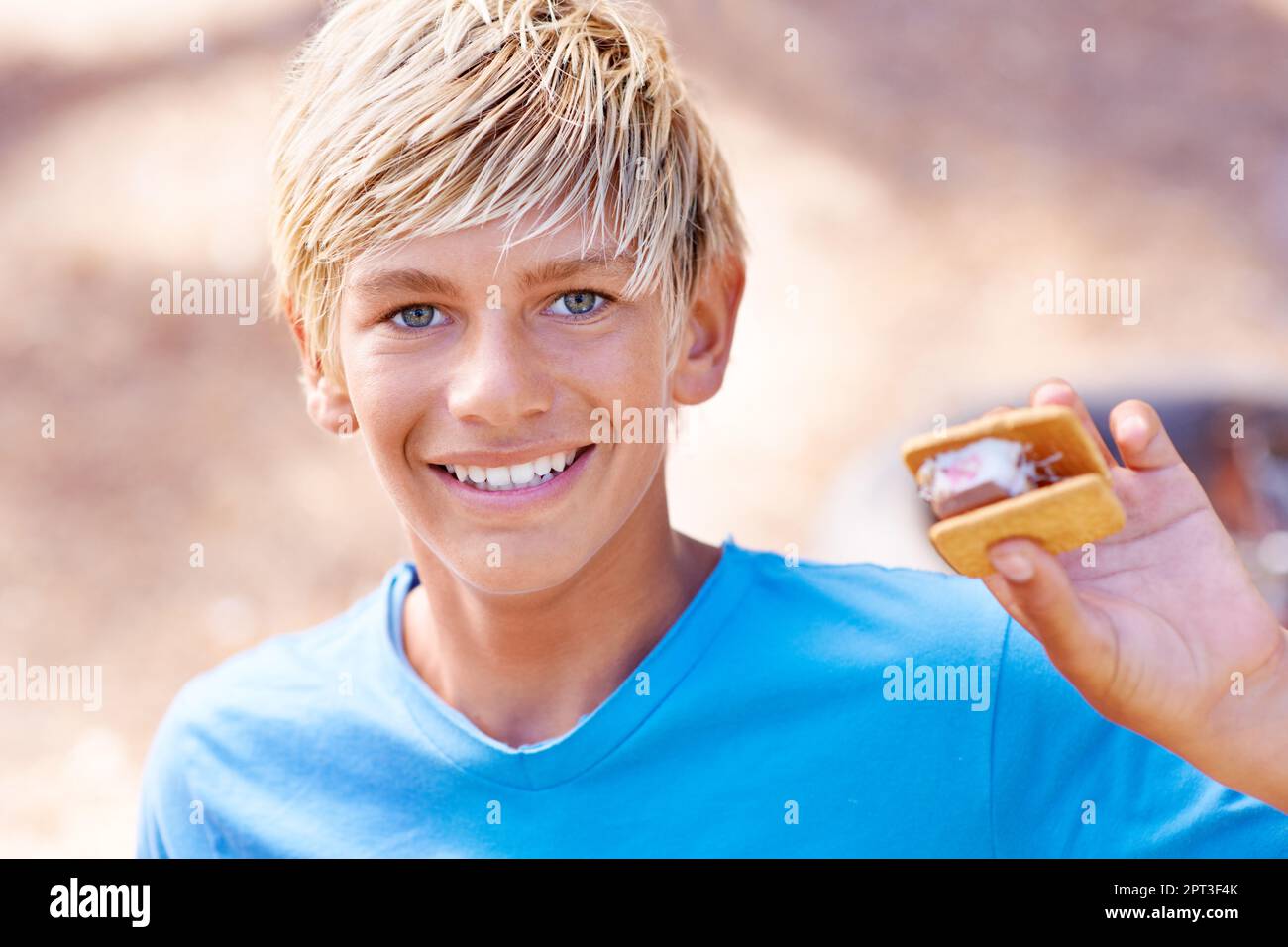 Boy eating smore hi-res stock photography and images - Alamy