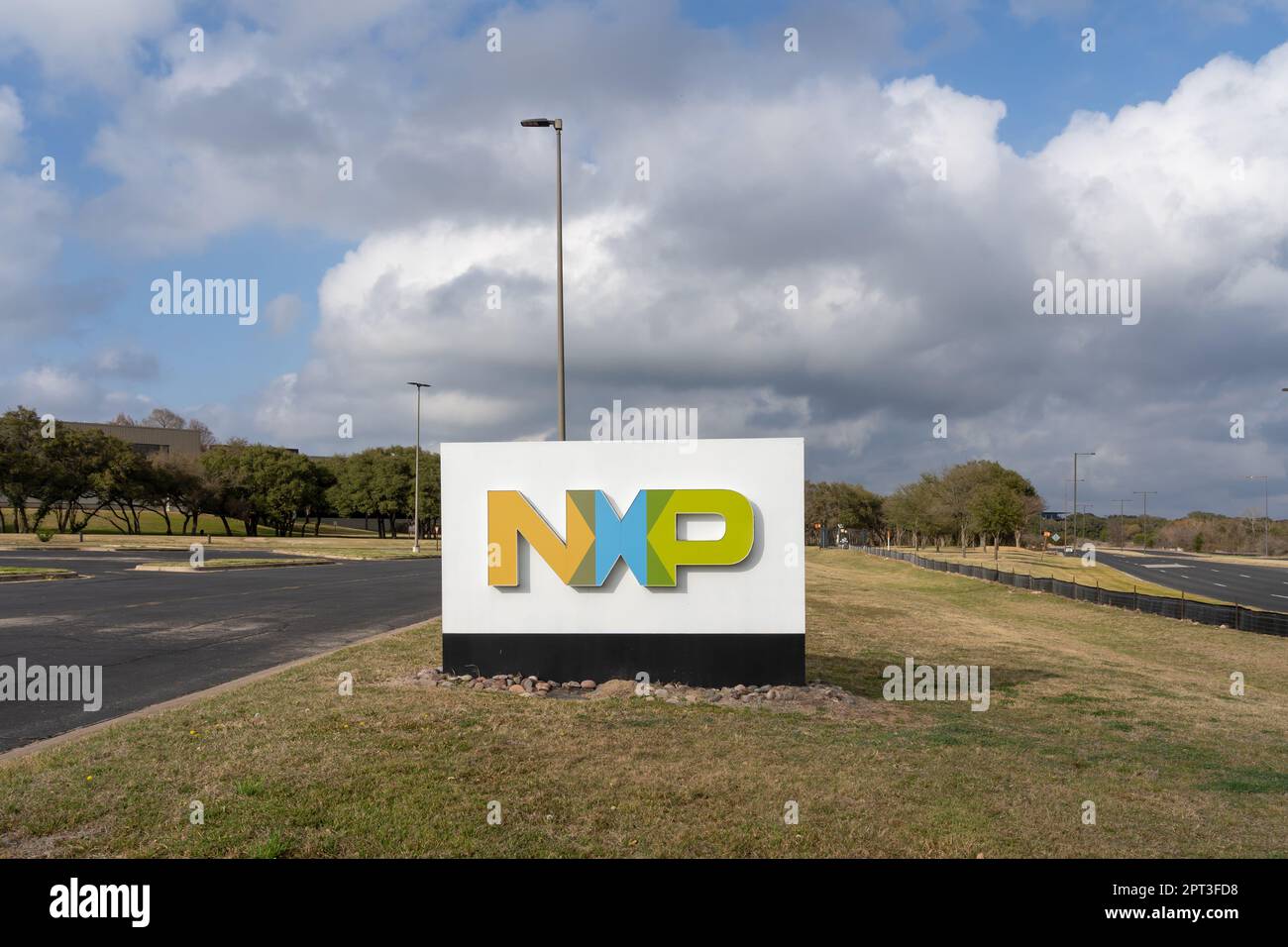 Nxp business company logo hi-res stock photography and images - Alamy