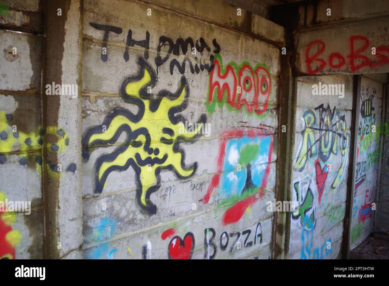 Graffiti in permanent way hut near Aldeburgh Stock Photo - Alamy
