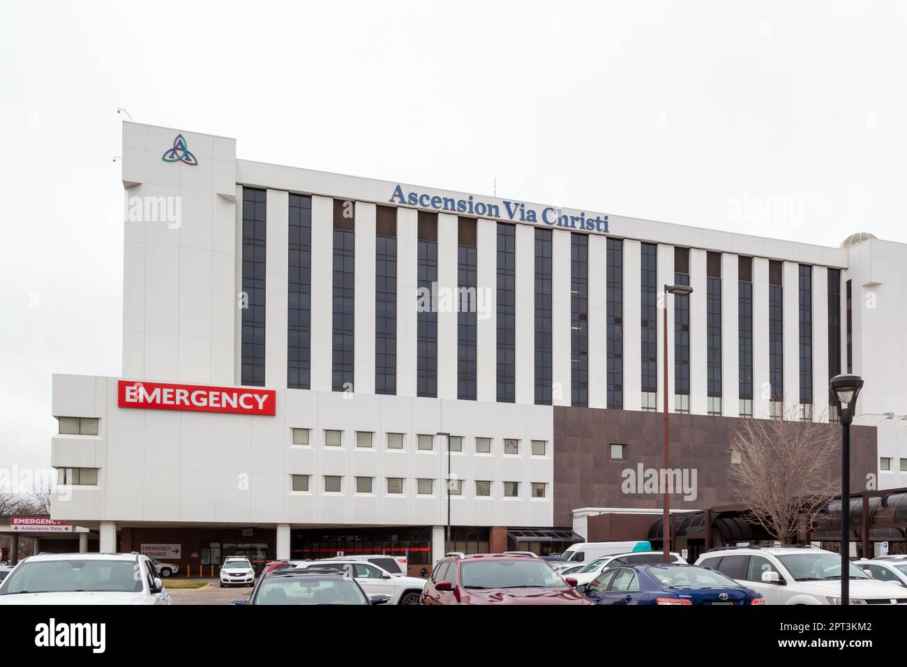 Hospital logo usa hi-res stock photography and images - Alamy