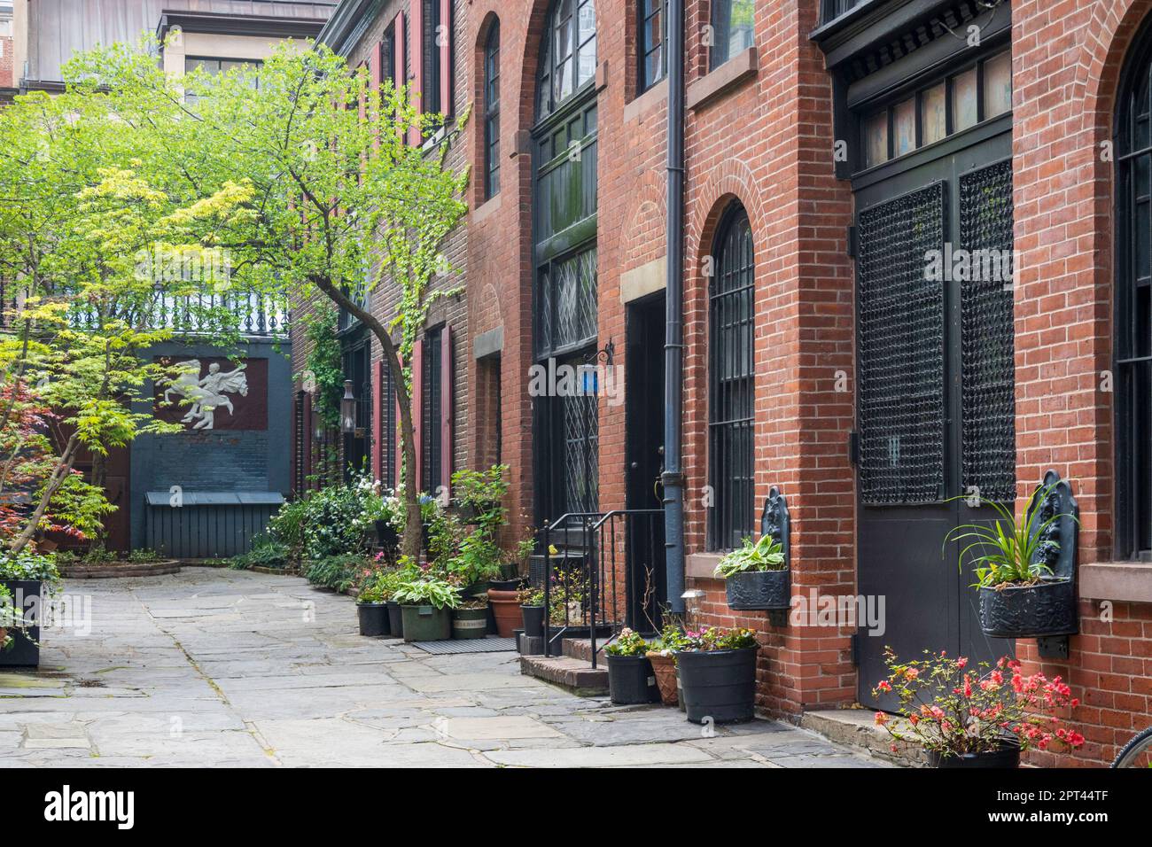 Sniffen Court Mews, Murray Hill Historic District, New York City, USA 2023, east 36th street ...