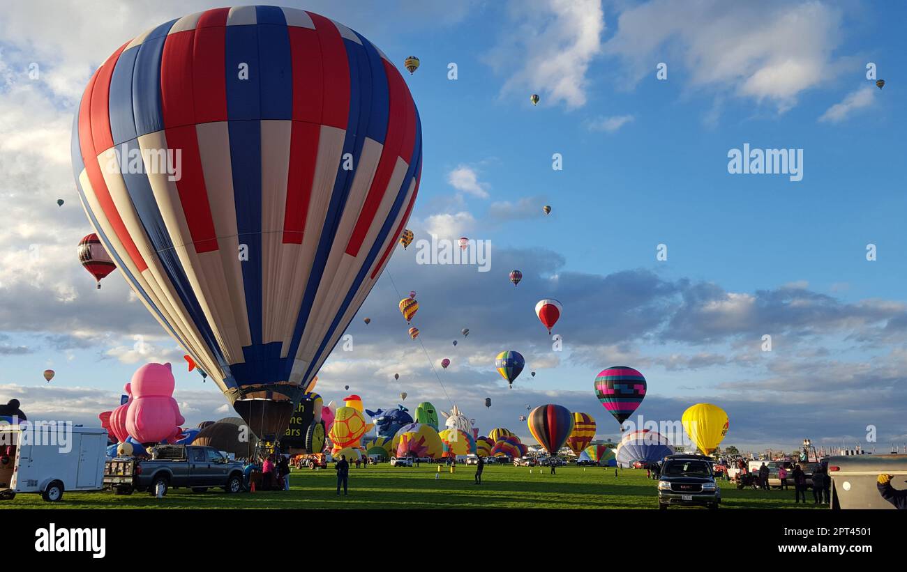 Albuquerque International Balloon Fiesta is the world's largest ...