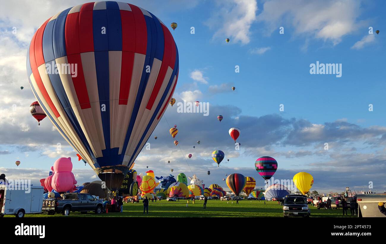 Albuquerque International Balloon Fiesta is the world's largest ...
