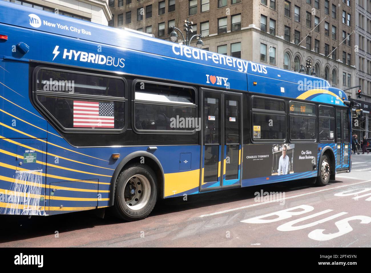 New York City Clean-energy buses on Fifth Avenue are powered by ...