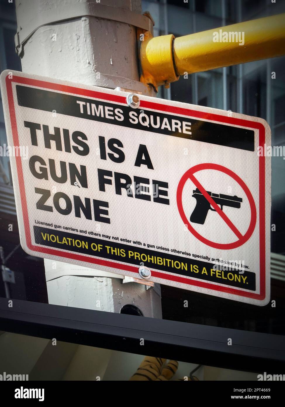 Official No Gun Sign
