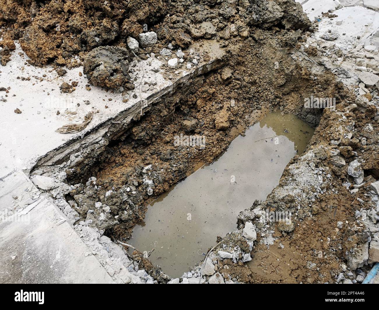Digging roads, laying water pipes Stock Photo - Alamy