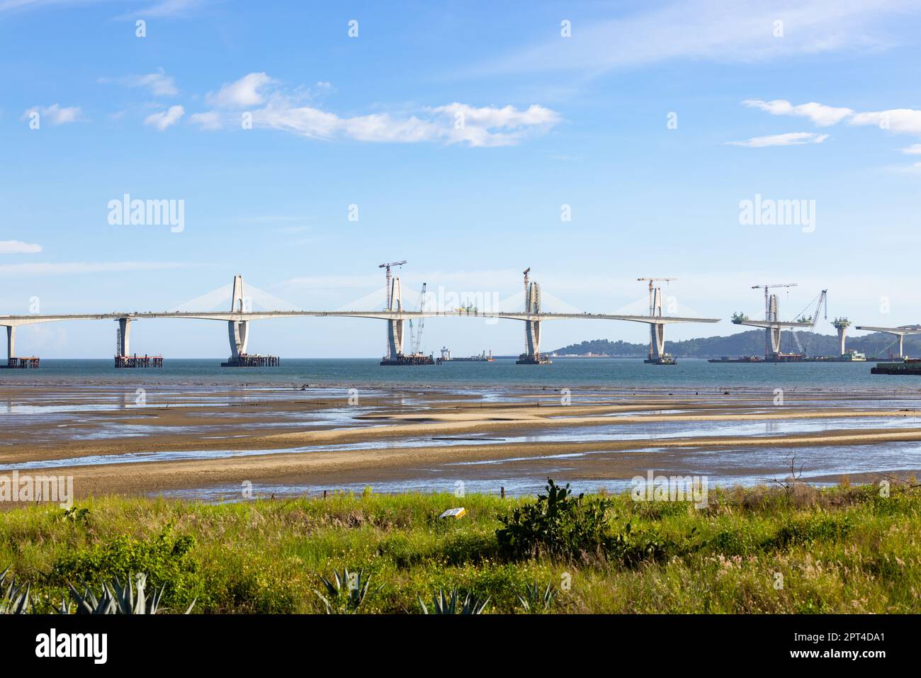 Kinmen Bridge under construction in Taiwan Stock Photo - Alamy