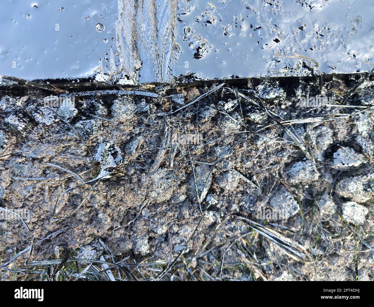 Coal tar liquid hi-res stock photography and images - Alamy