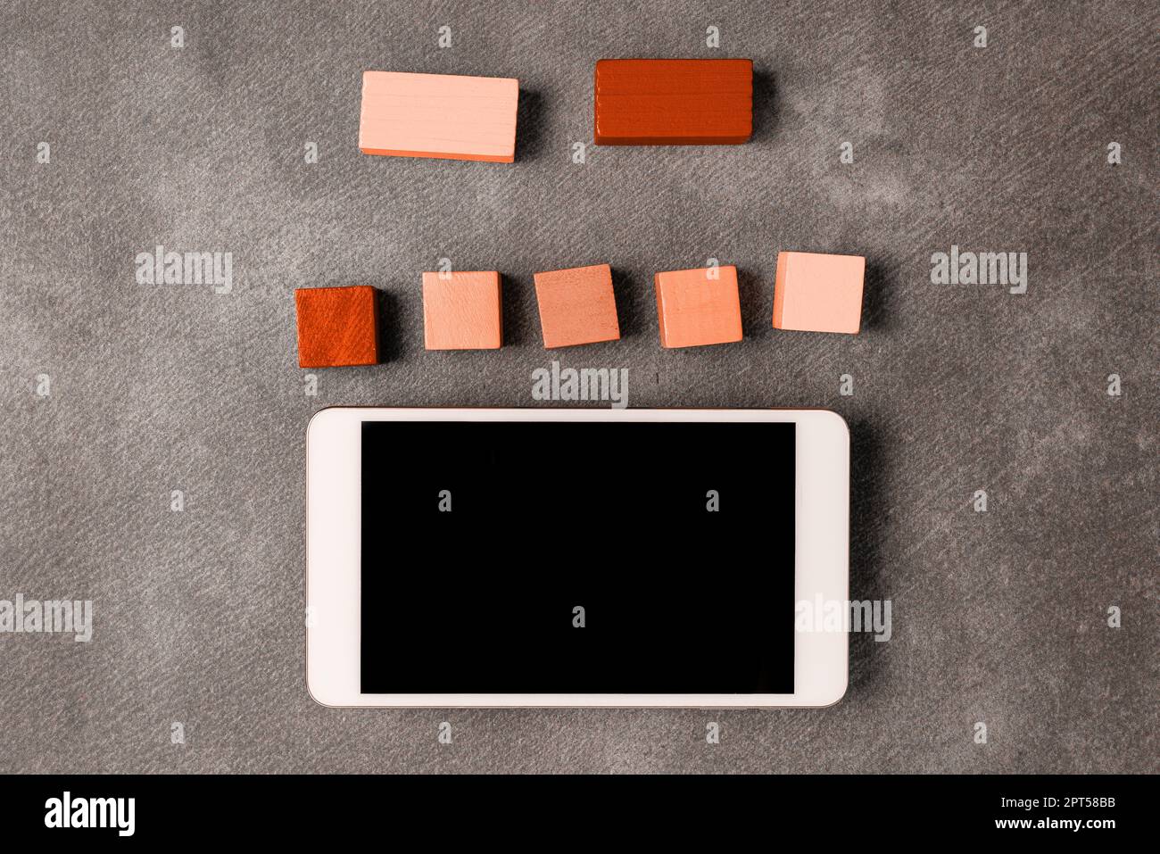 Mobile Phone Screen With Important Message On Desk Stock Photo - Alamy