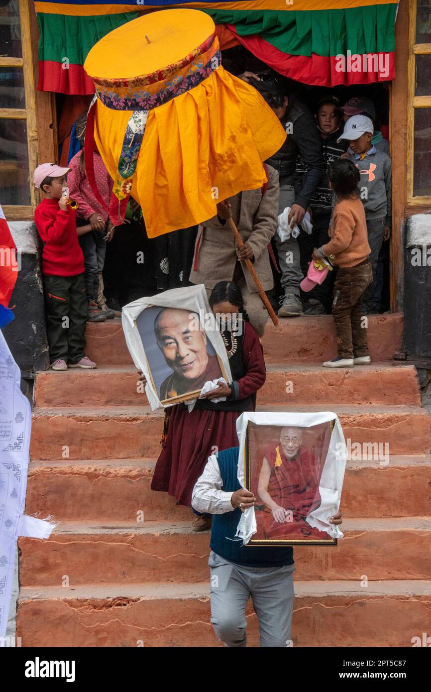 Parading pictures of the Dalai Lama at the Stongdey Monastery Festival ...