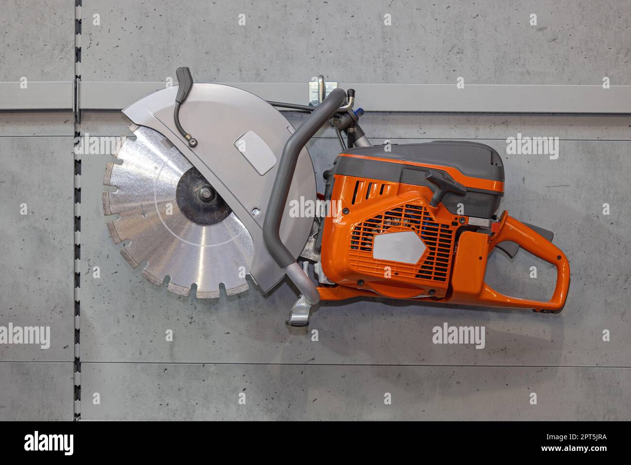 Large demolition machine hi-res stock photography and images - Alamy