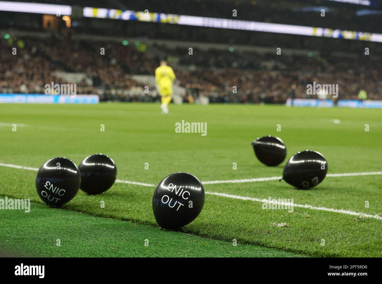 Football stadium balloons hi-res stock photography and images - Alamy