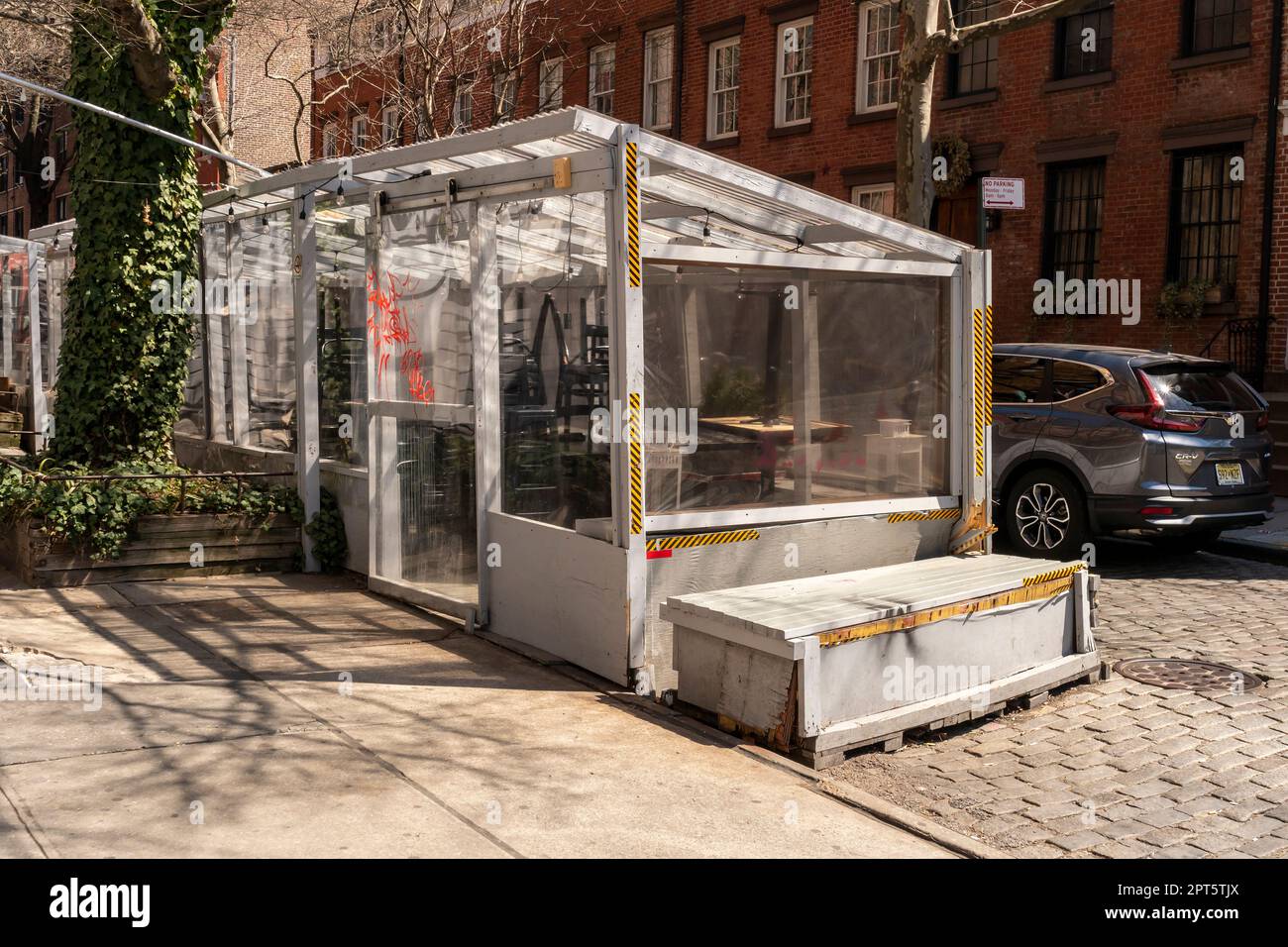 Outdoor dining shed in the Greenwich Village neighborhood of New York ...