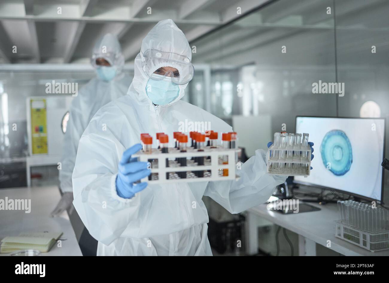 Vial of blood dna hi-res stock photography and images - Alamy