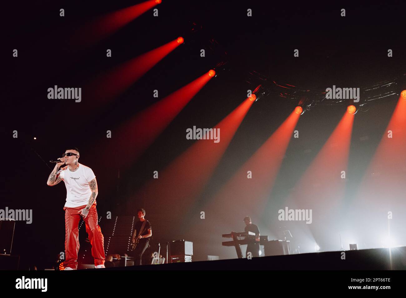 Lazza rapperc italiano hi-res stock photography and images - Alamy