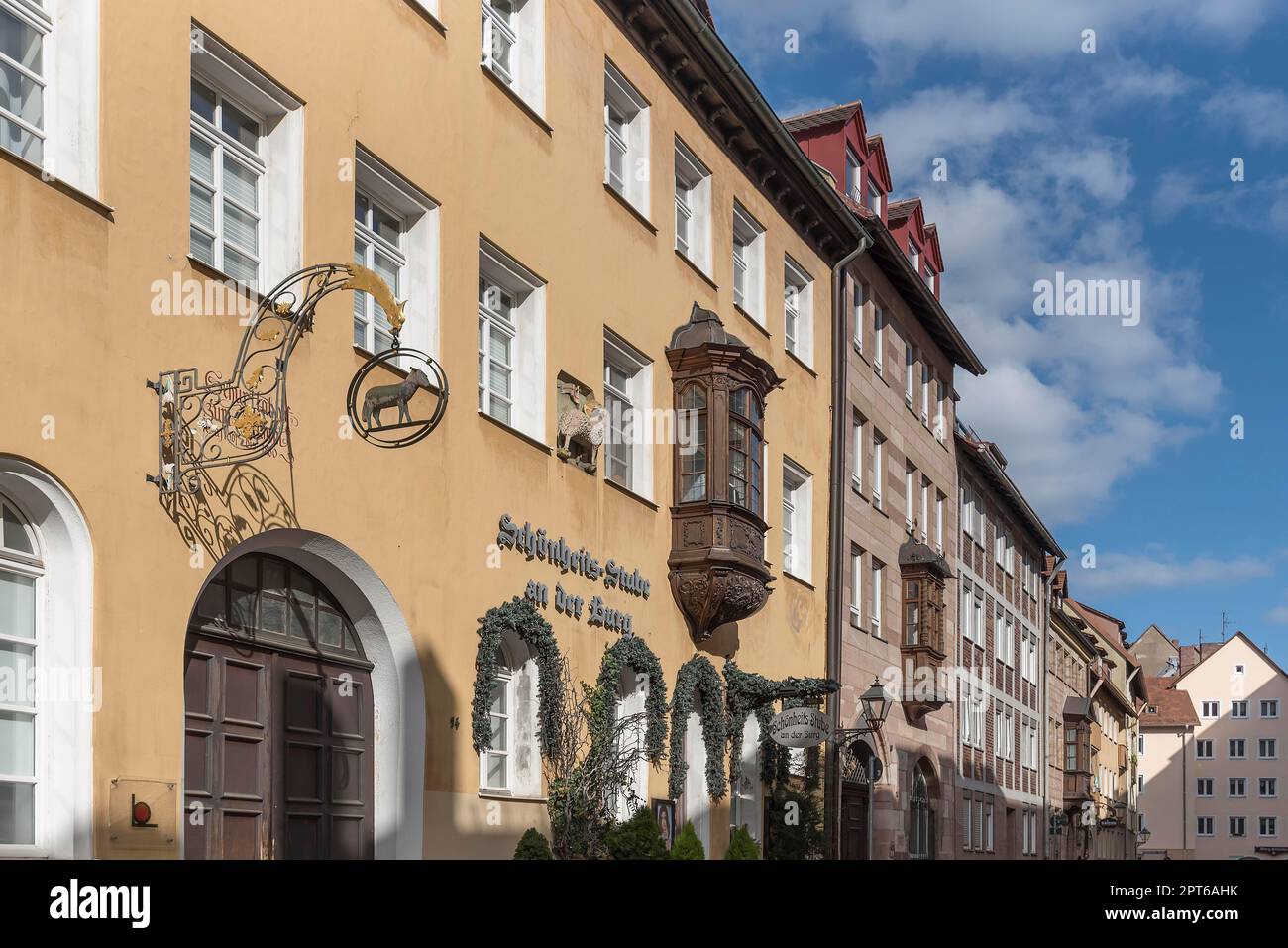 Historical nose sign from the former Gasthof Lamm, Lammsgasse 14 ...