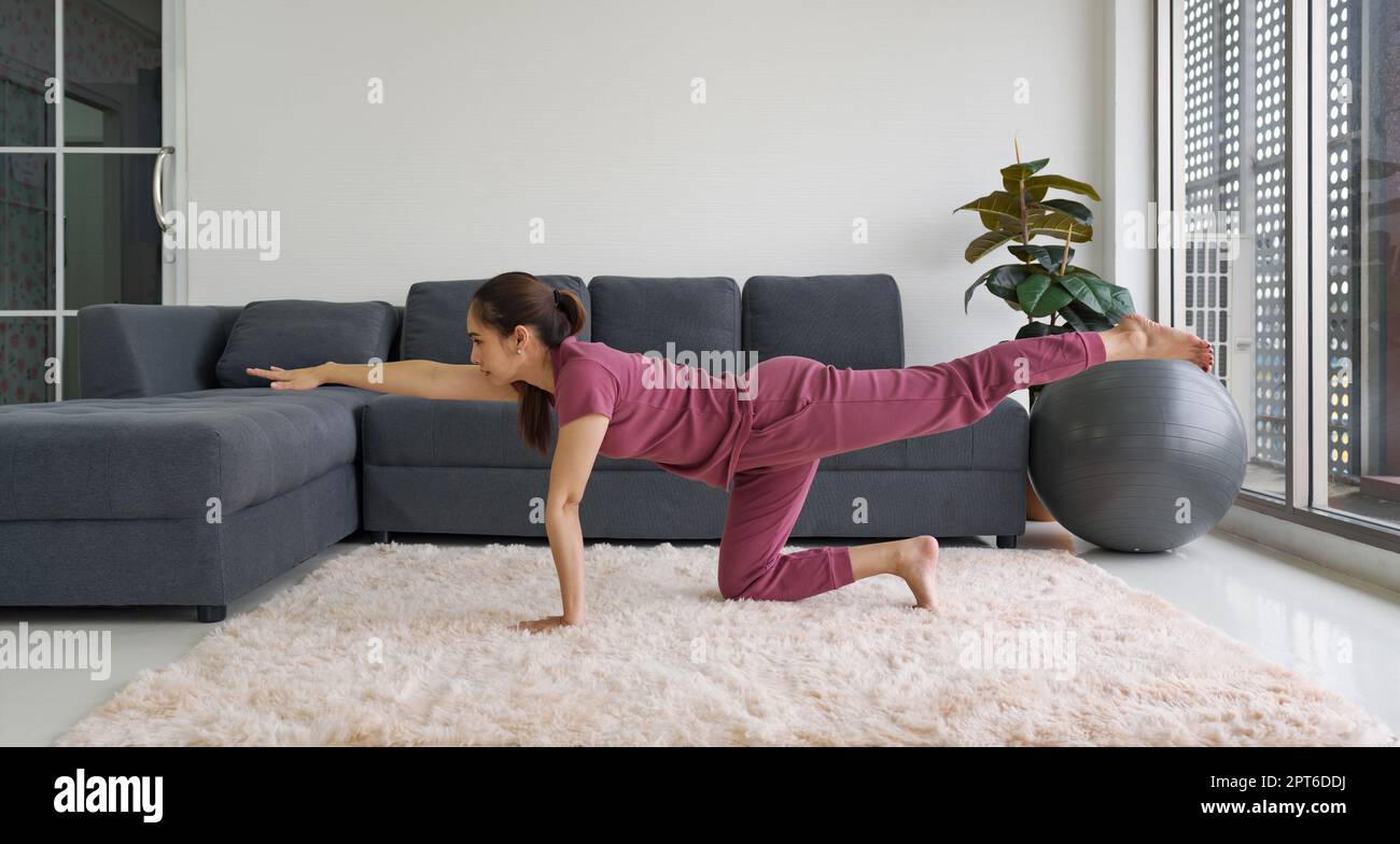 Balancing table hi-res stock photography and images - Alamy