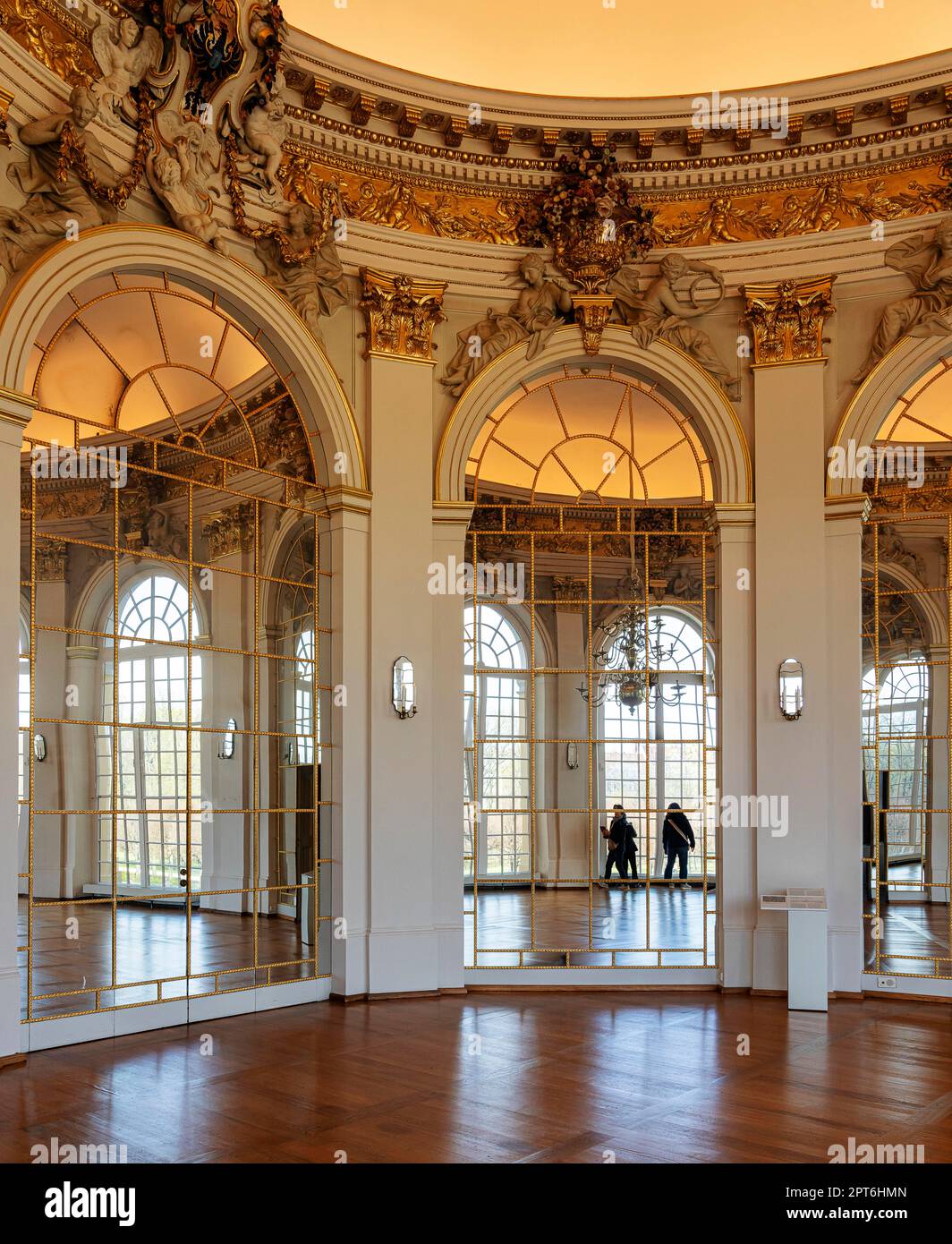 Upper Round Hall, Vestibule and Dining Hall, Charlottenburg Palace ...