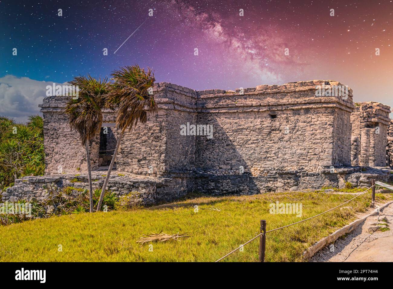 Mayan ruins of La Iglesia Chichen Itza, Yucatan, Mexico, Maya ...