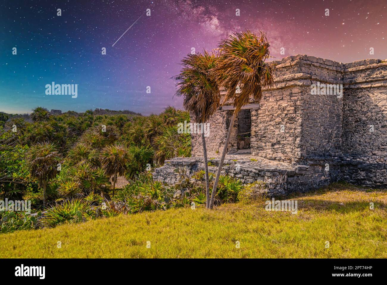 Mayan ruins of La Iglesia Chichen Itza, Yucatan, Mexico, Maya ...