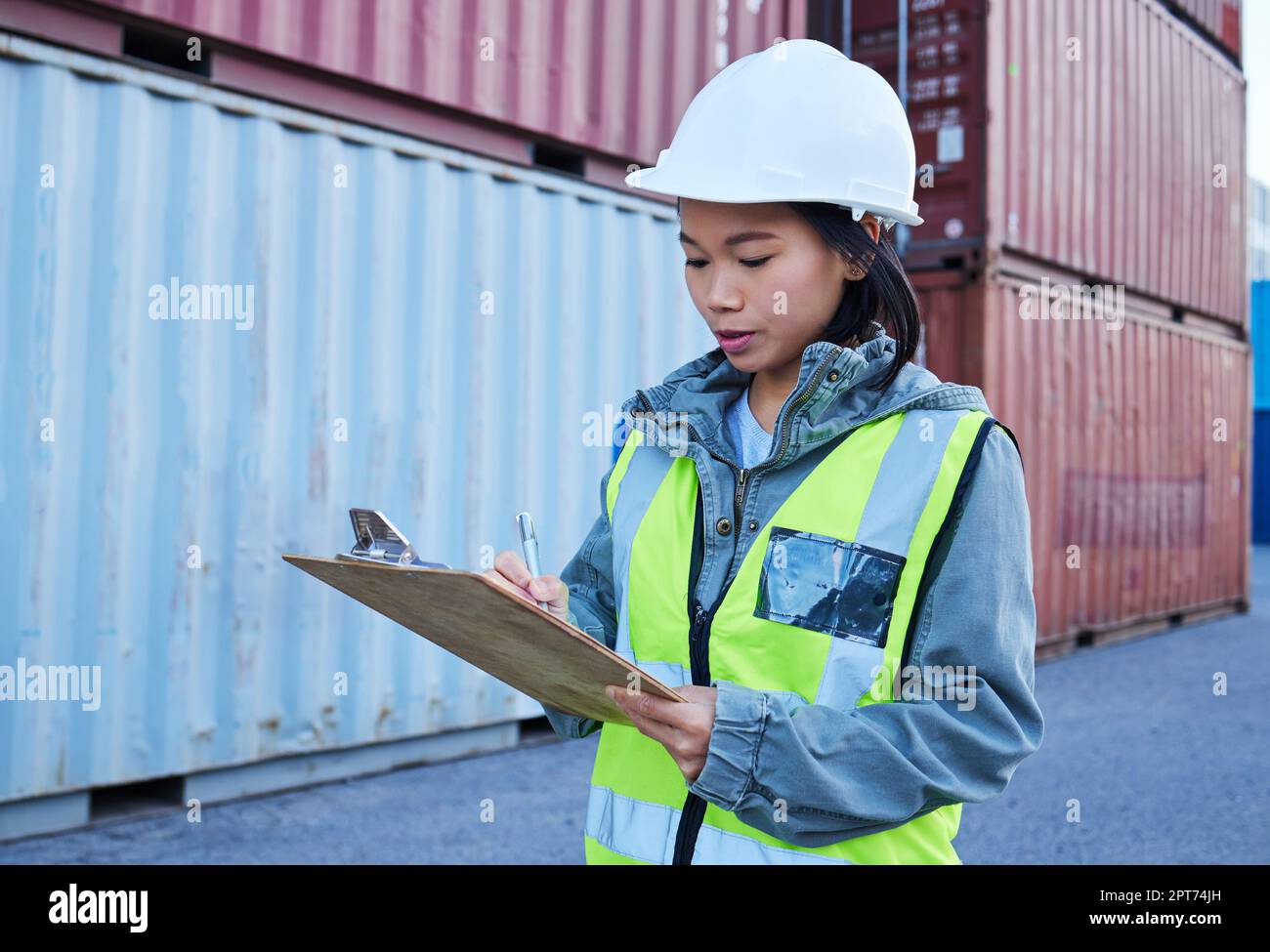 Container inspection checklist hi-res stock photography and images - Alamy