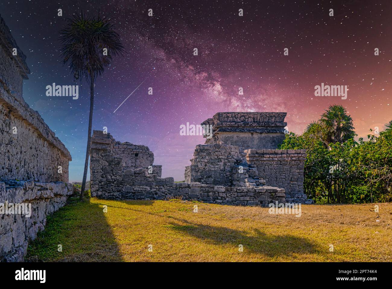 The castle, Mayan Ruins in Tulum, Riviera Maya, Yucatan, Caribbean Sea ...