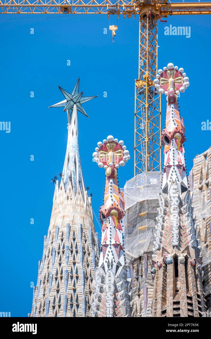 Spires Sagrada Familia Gaudi, La Sagrada Familia And Storytelling With