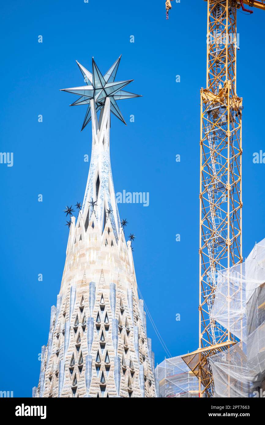 Colourful ornate spires, Sagrada Familia, Church of the Atonement of ...