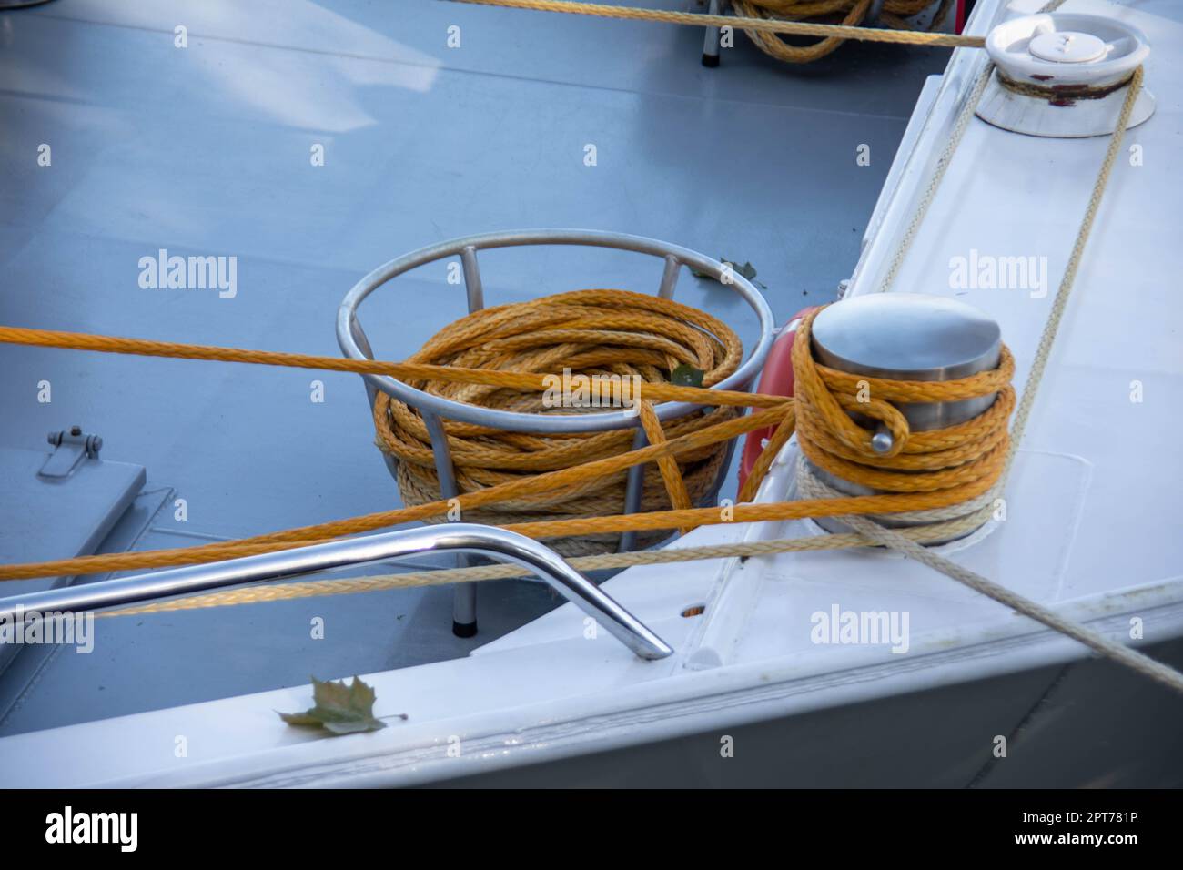 Ship is anchored to the quay with ropes Stock Photo - Alamy