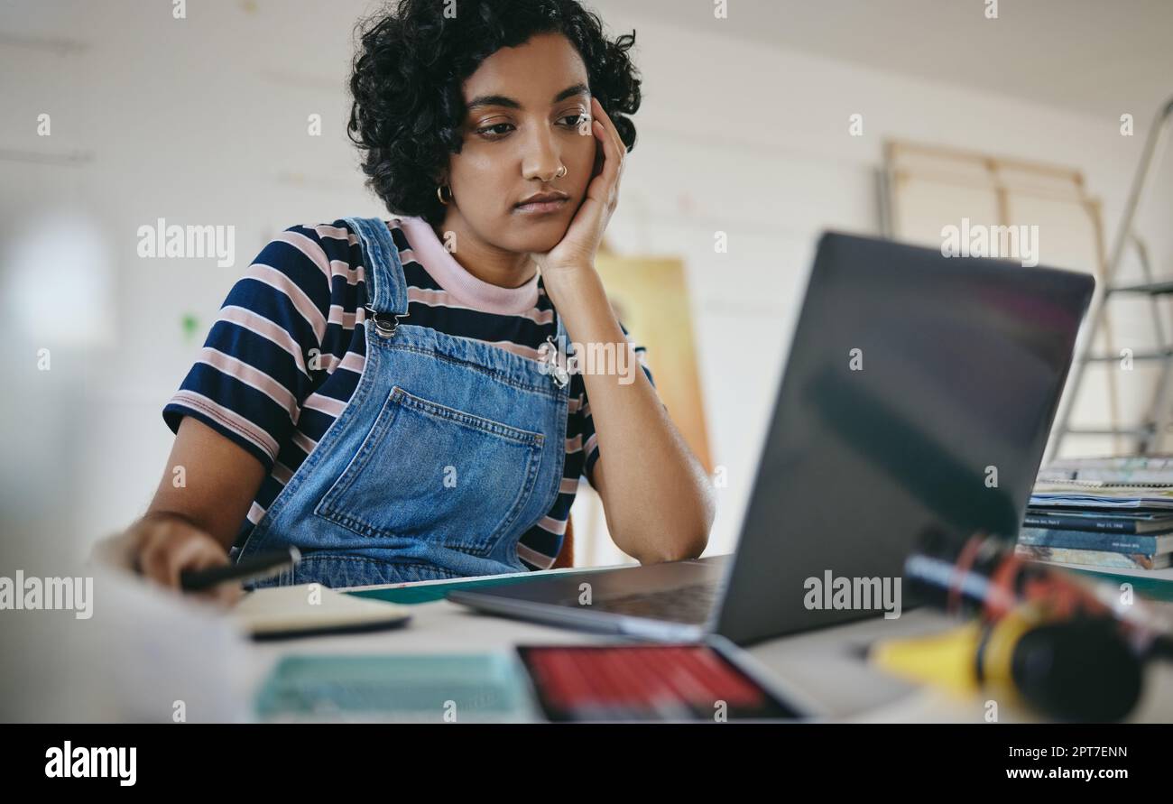 Dull and boring hi-res stock photography and images - Alamy