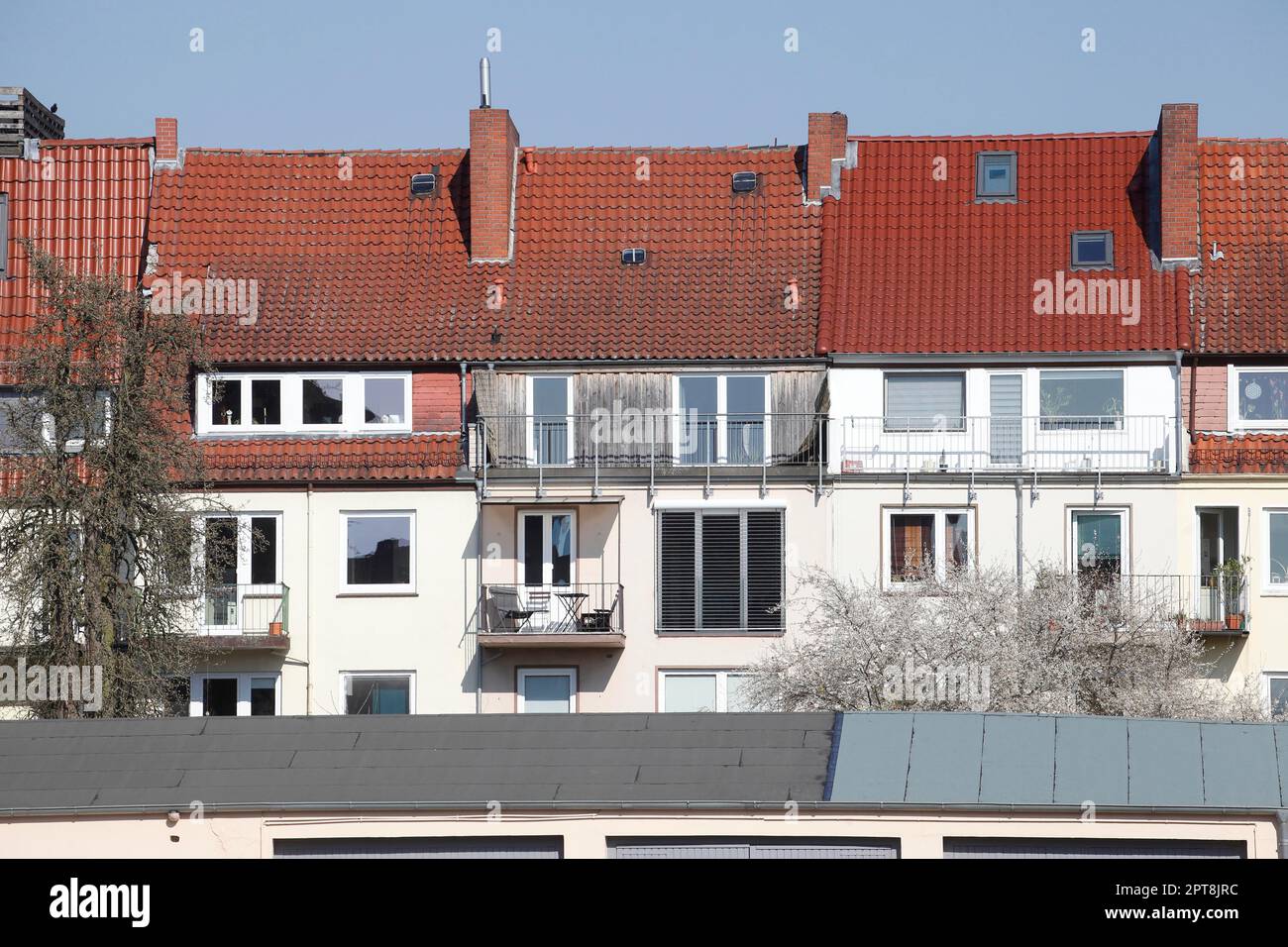 Terraced multi family house hi-res stock photography and images - Alamy