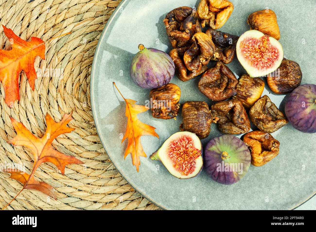 Fig tree fruits, useful dried figs. Dried fruit on the plate Stock Photo - Alamy