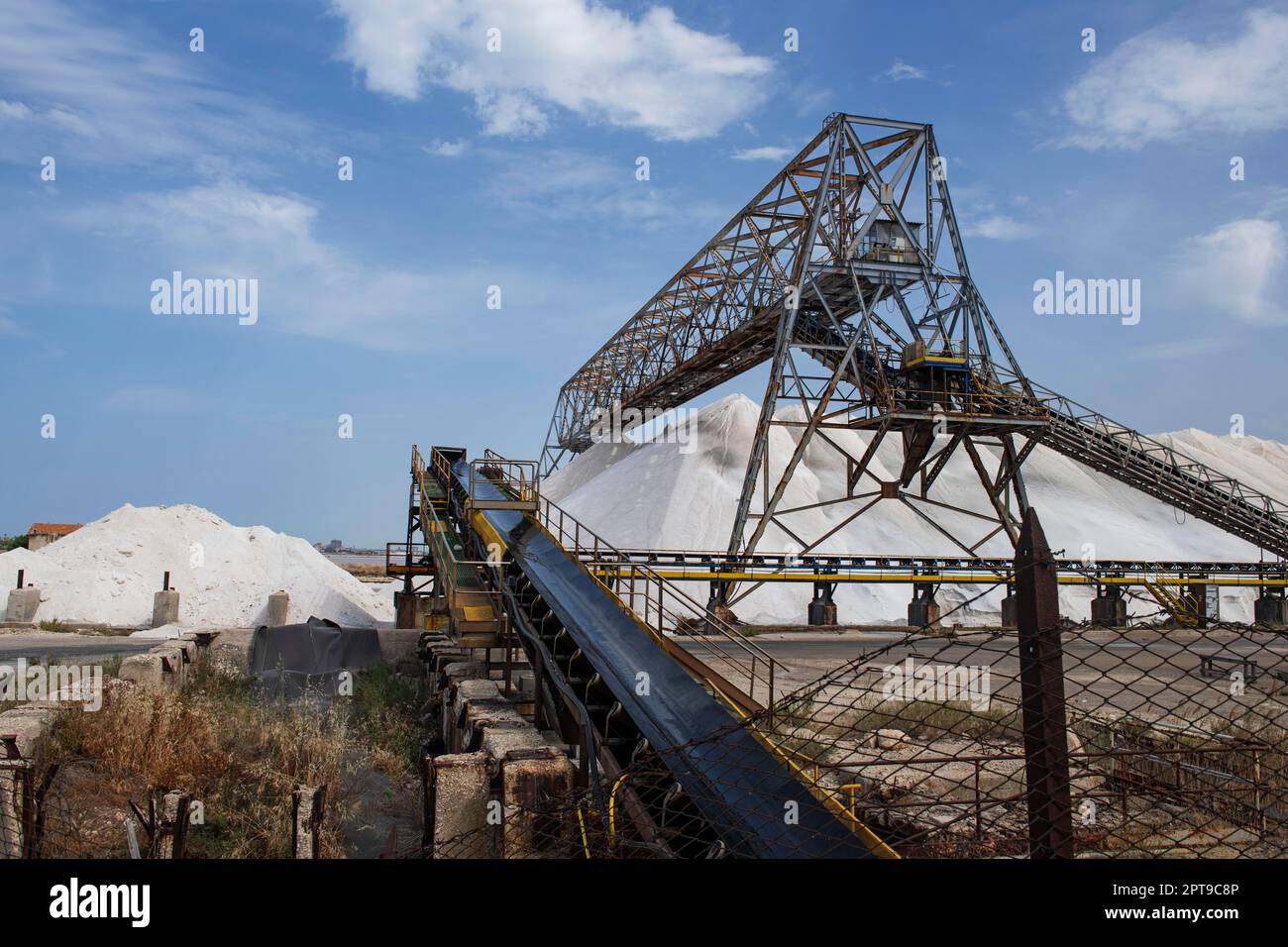 Conveyor belts in Europe's largest salt works at Margherita di Savoia ...