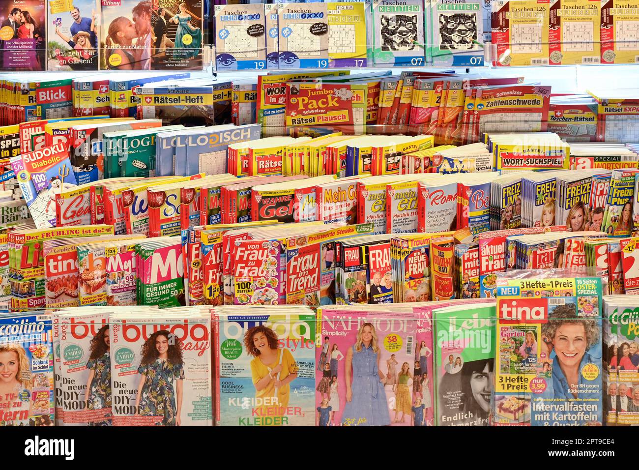 Sales journal hi-res stock photography and images - Alamy