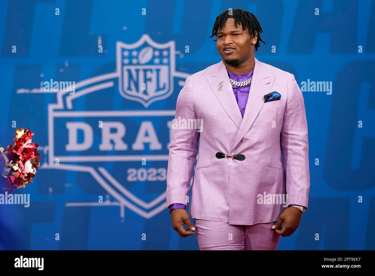 Georgia defensive lineman Jalen Carter arrives on the red carpet before the first round of the ...