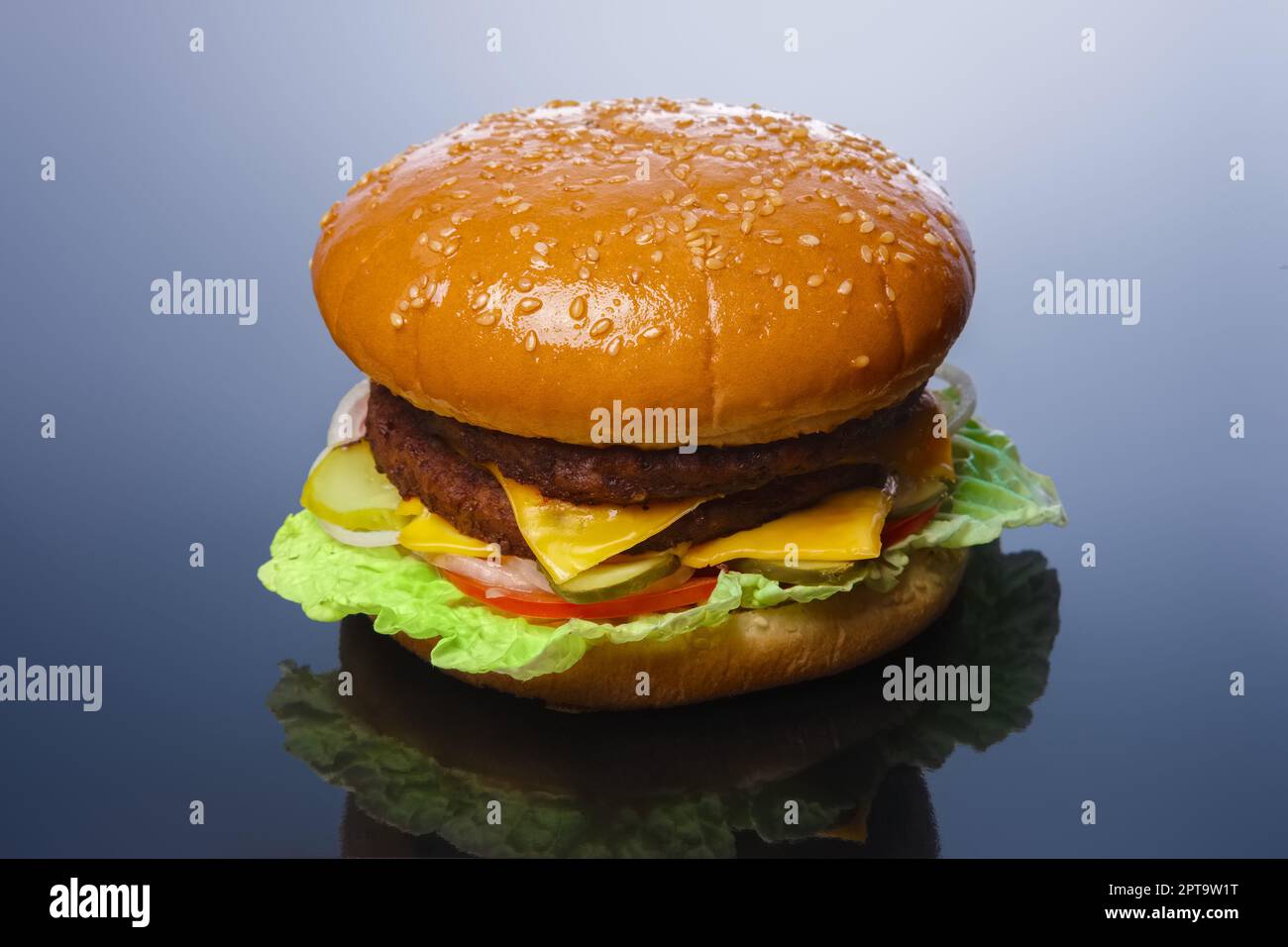 Cooking big burger fried red hi-res stock photography and images - Alamy