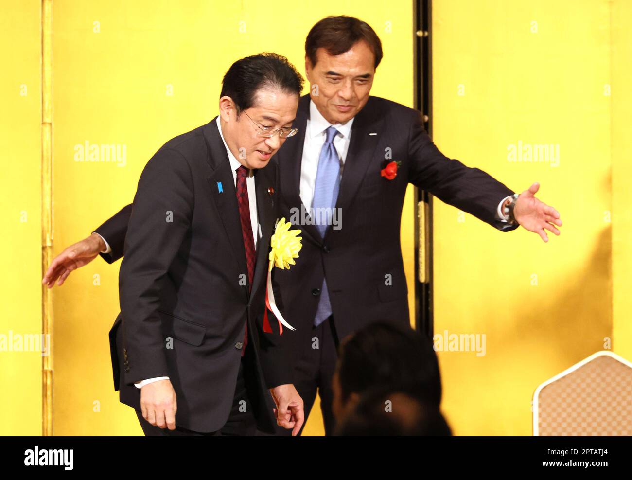 Tokyo, Japan. 27th Apr, 2023. Japanese Prime Minister Fumio Kishida (C ...