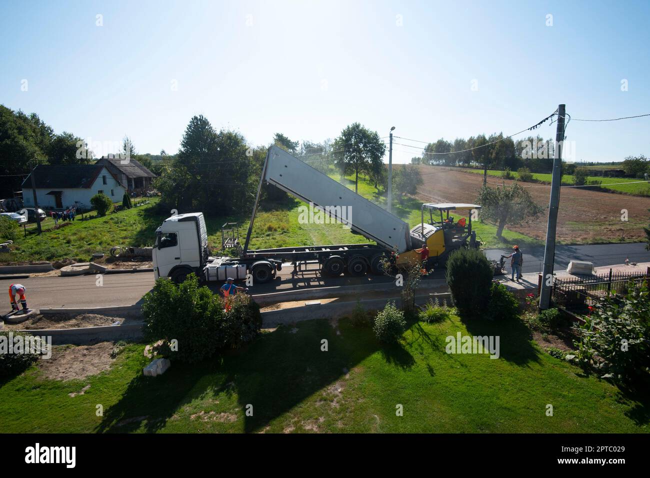 Bitumen hi-res stock photography and images - Alamy