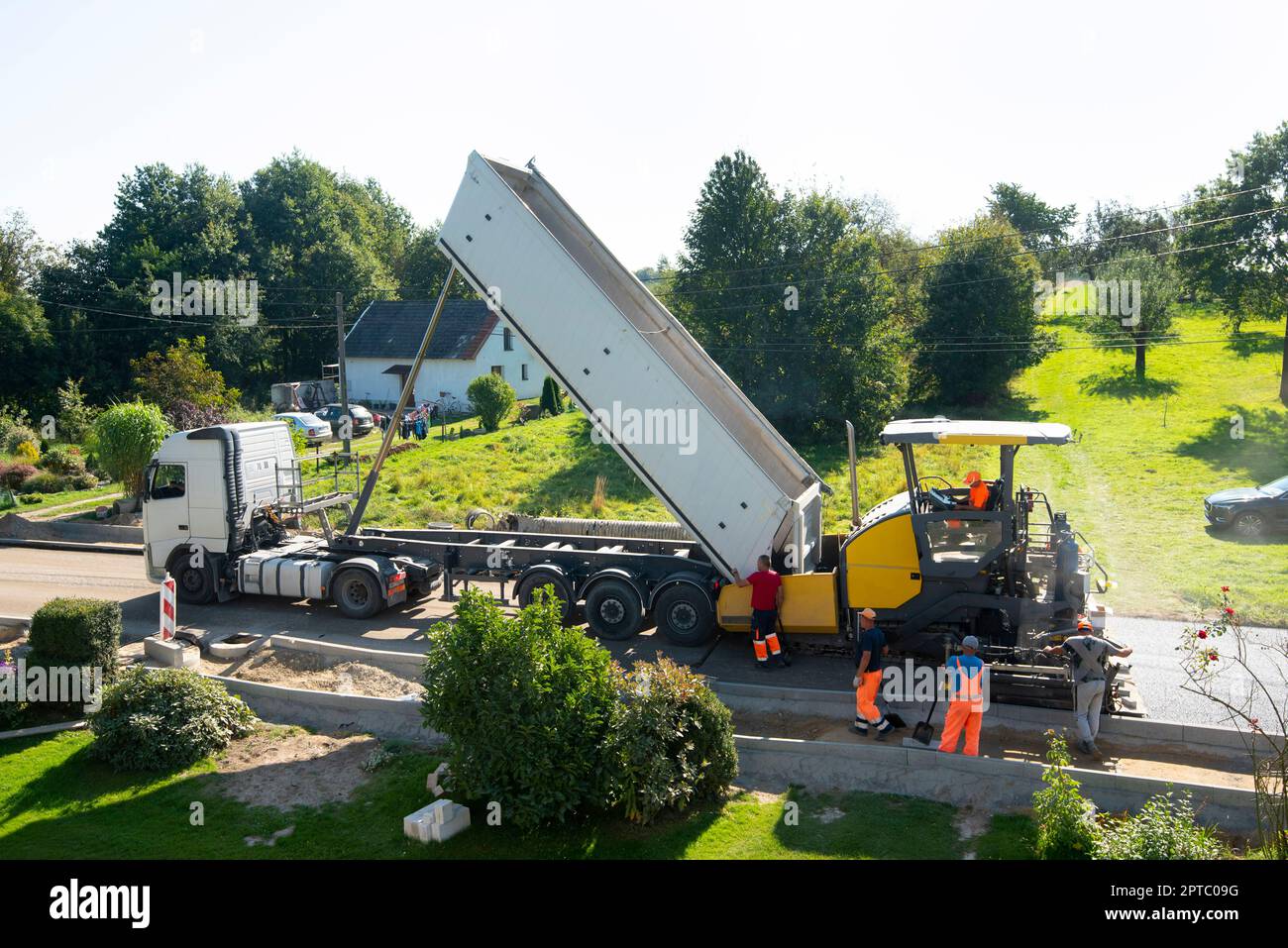 Bitumen hi-res stock photography and images - Alamy