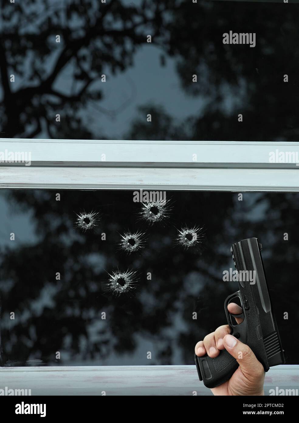 Man with shotgun and mask hi-res stock photography and images - Alamy