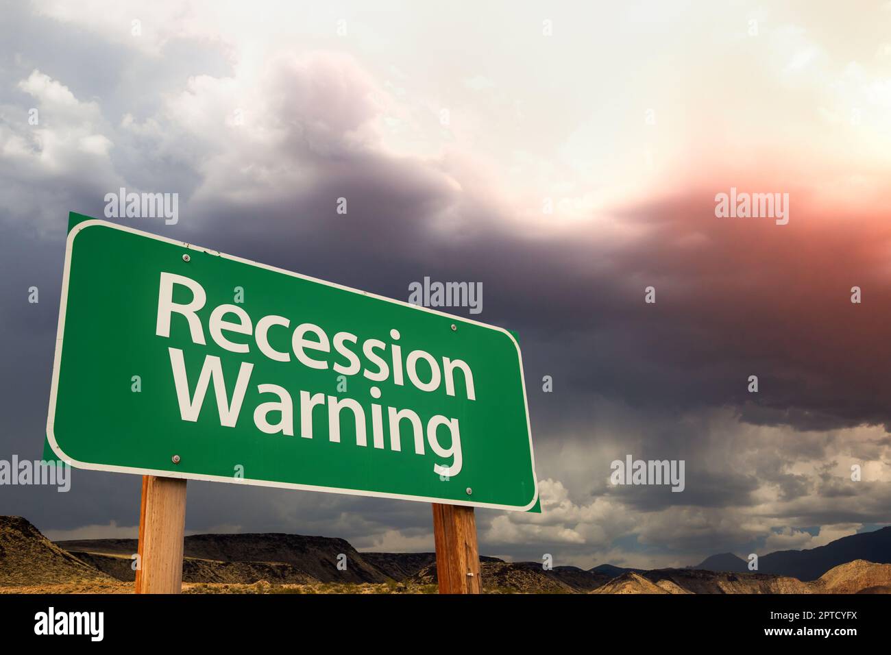 Recession warning hi-res stock photography and images - Alamy