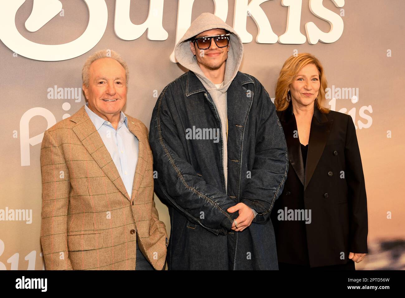 New York, USA. 27th Apr, 2023. Lorne Michaels, Pete Davidson and Edie ...